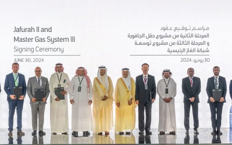 Aramco Signs Contracts Worth USD 25 Billion for Main Gas Network ...